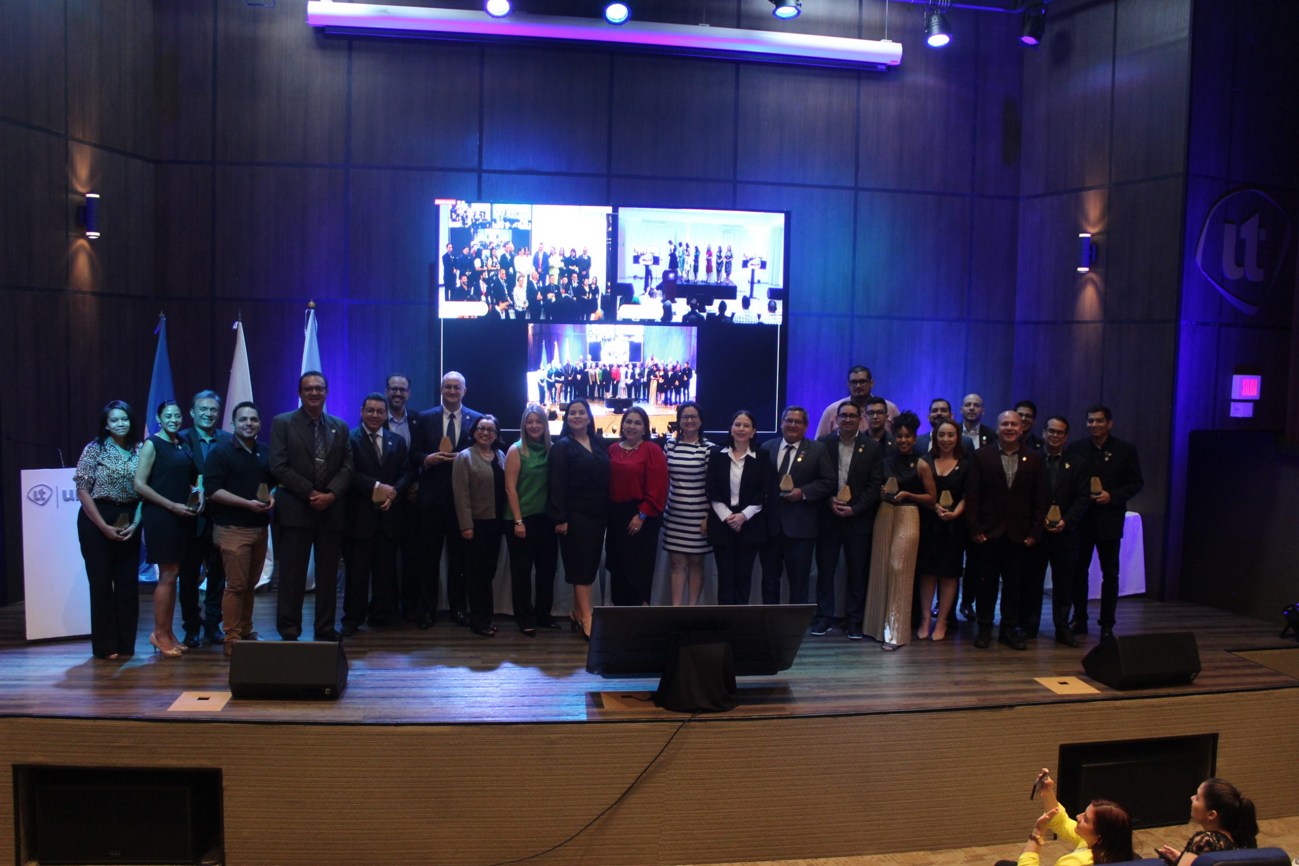 Universidad Tecnológica Centroamericana DOCENTES DE UNITEC Y CEUTEC SON ...